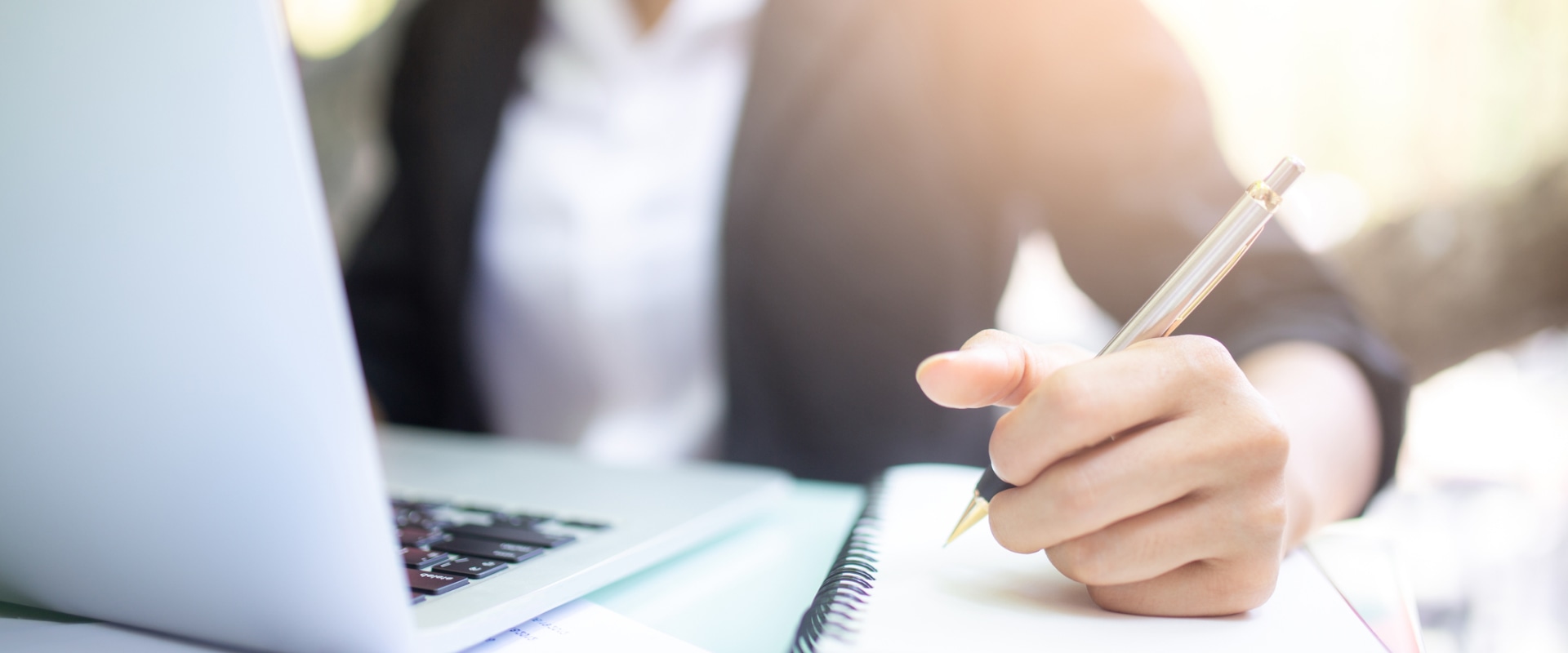 Flexible Schedules and Locations: Benefits of Distance Learning